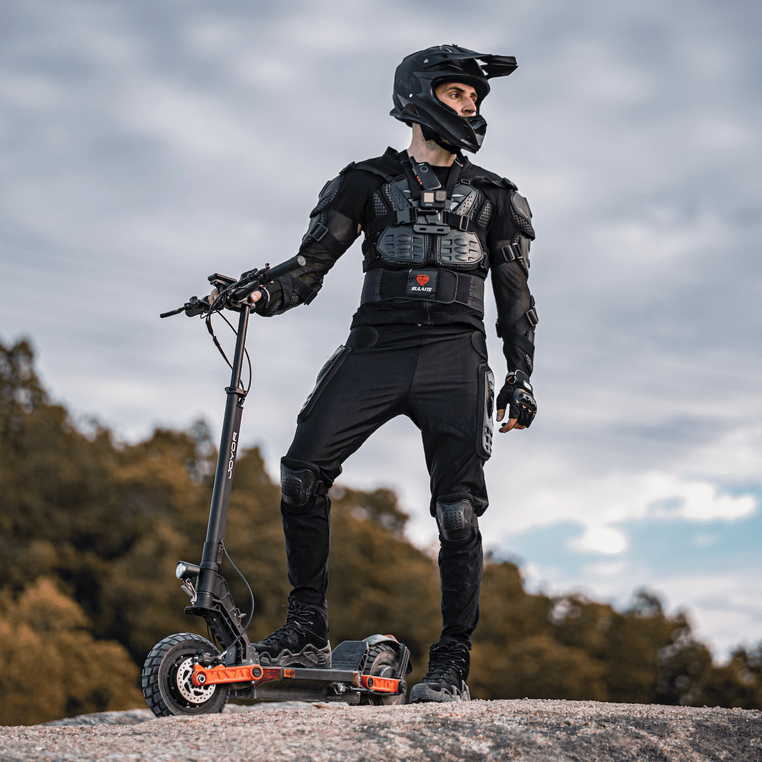 JOYOR S10-S-Z 1000W dual motor 10-inch tire scooter,85km range